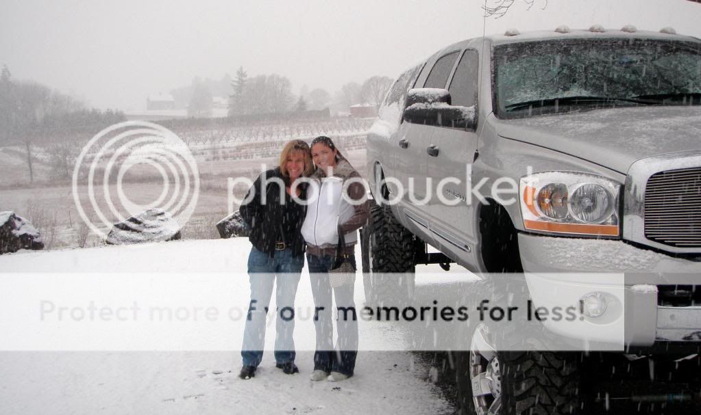 Custom Mega Cab install with 3 Jl Audio 12W7's "TONS OF PICS" | Page 2 ...