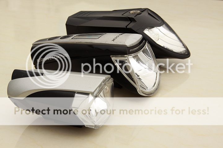 Trelock LS 950 vs Benex ET-3171-R vs Roxim RX5 德規車燈亂鬥 - Mobile01